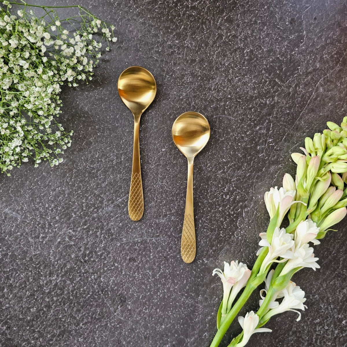 Matte Textured Gold Soup Spoon – Kaunteya